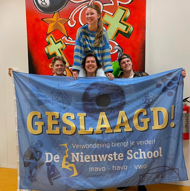 Alumni bestuur - De Nieuwste School